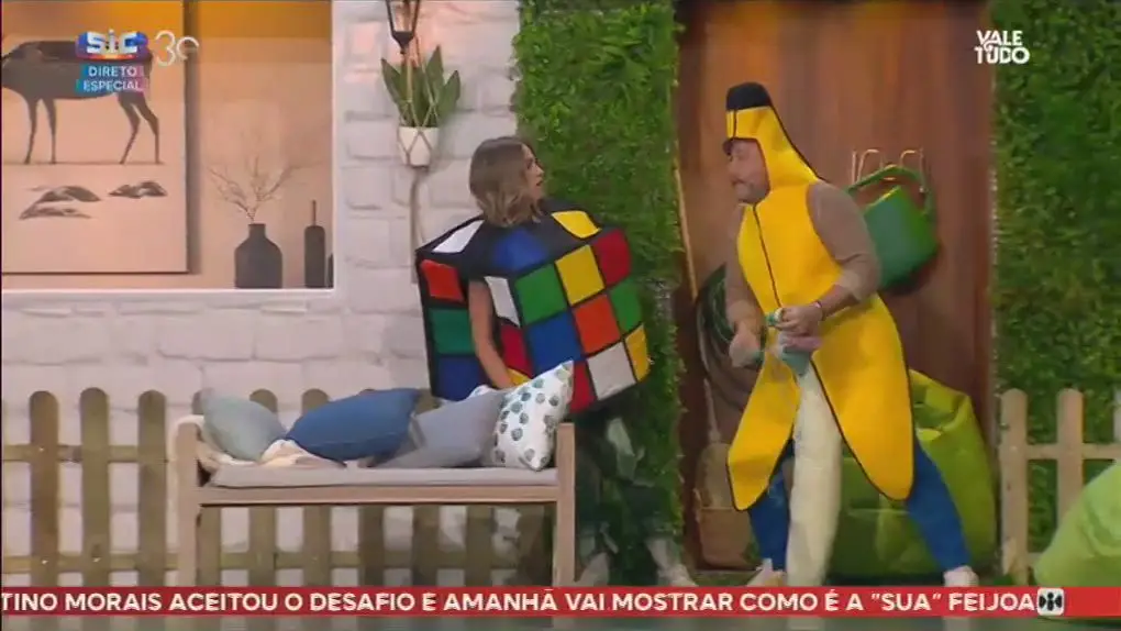 "Bienvenidos à la fiesta!" - Carnaval invade 'Cenário Inclinado' - SIC