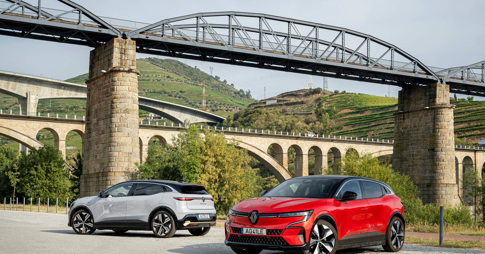 Ao volante do Renault Mégane E-Tech: Muito mais do que um elétrico - SIC