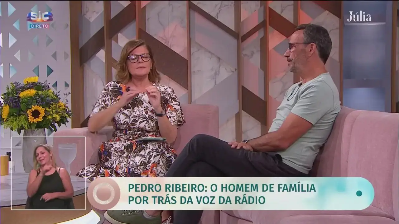Júlia Pinheiro desafia Pedro Ribeiro a contar episódio de infância e ...
