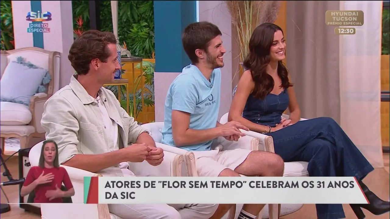 Atores de “Flor Sem Tempo” celebram os 31 anos da SIC: “O público gosta ...