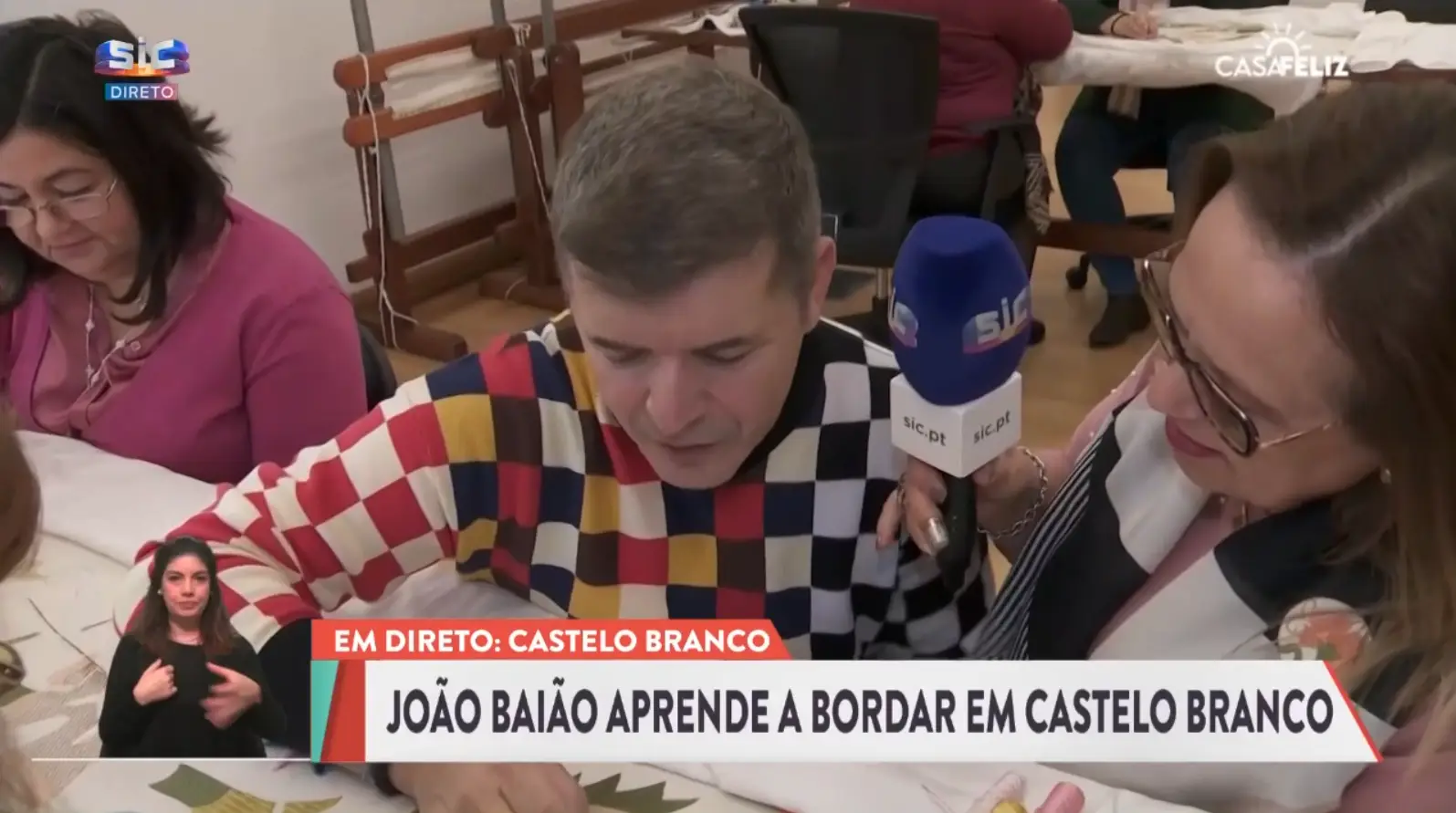 “Já saiu a linha da agulha” – João Baião aprende a bordar em Castelo Branco - SIC