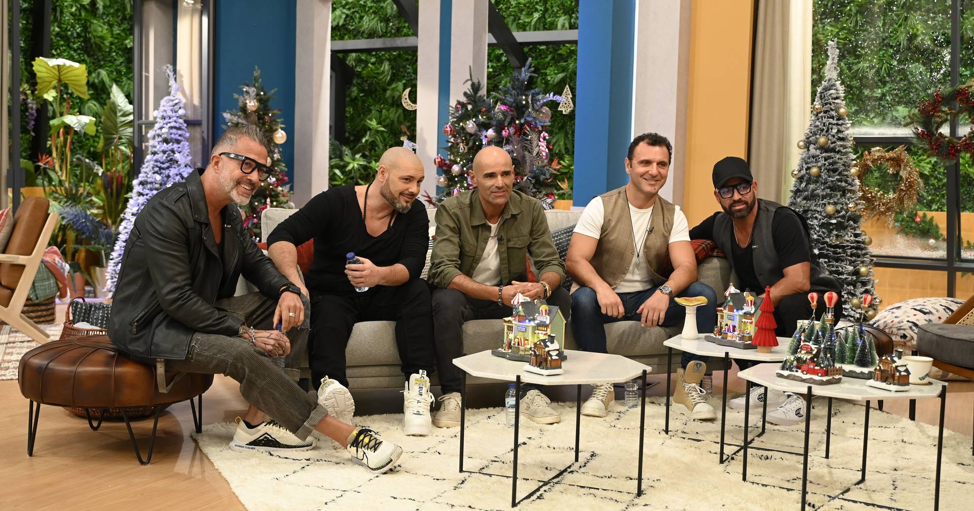 Os Excesso estão de volta e brindam-nos com a estreia do novo tema: “É ...