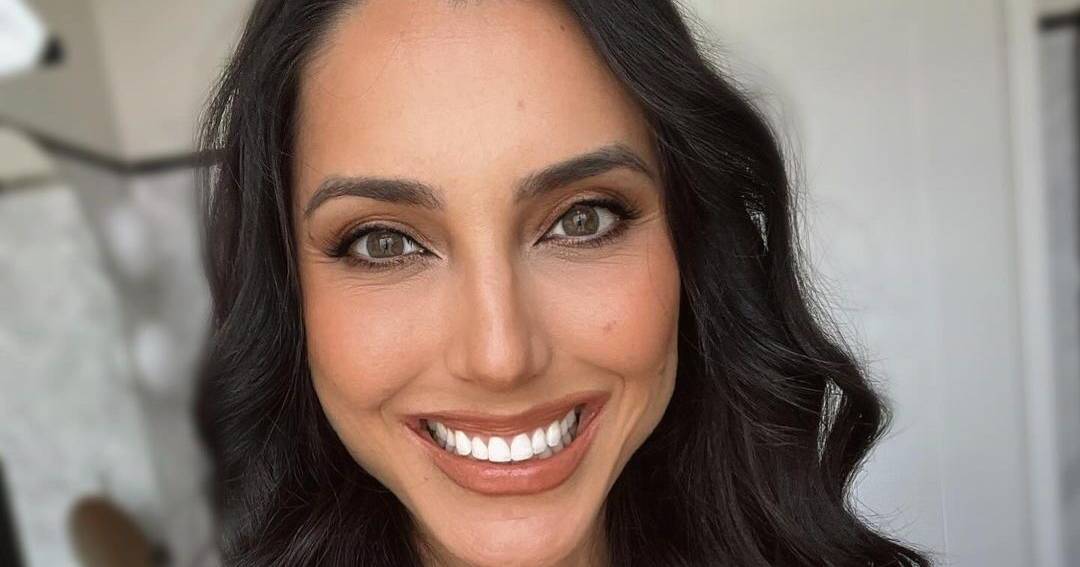 Que amor! Kelly Baron mostra-se com o filho bebé ao colo e revela ...