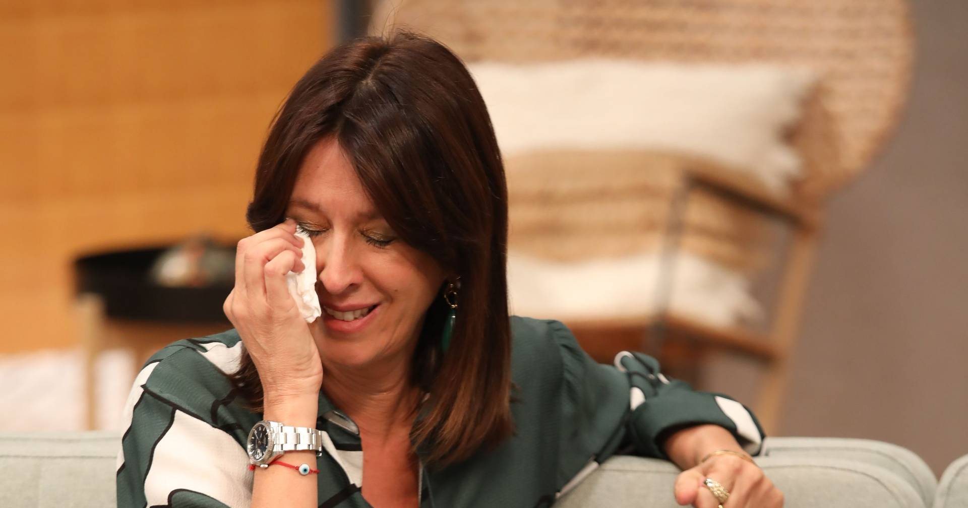 "Fica a sensação que era eterno!" - Ana Marques emociona-se em direto - SIC