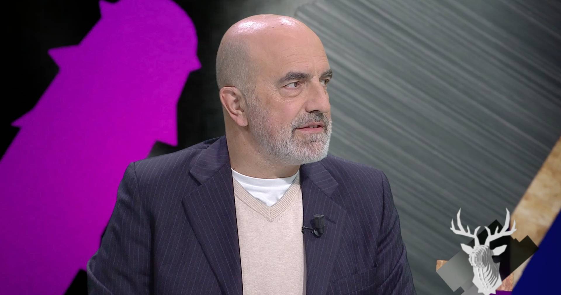 José de Pina recorda: "O Reininho tinha uma t-shirt a fazer propaganda ...