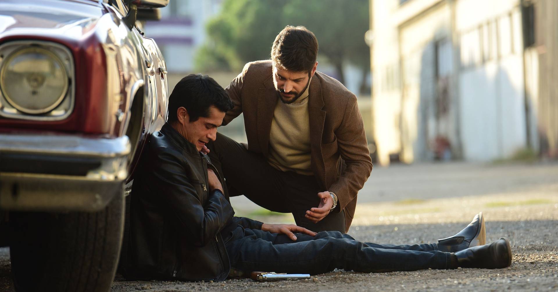 Resumo 'Pobre Menino Rico': Guilherme deixa Artur à beira da morte - SIC