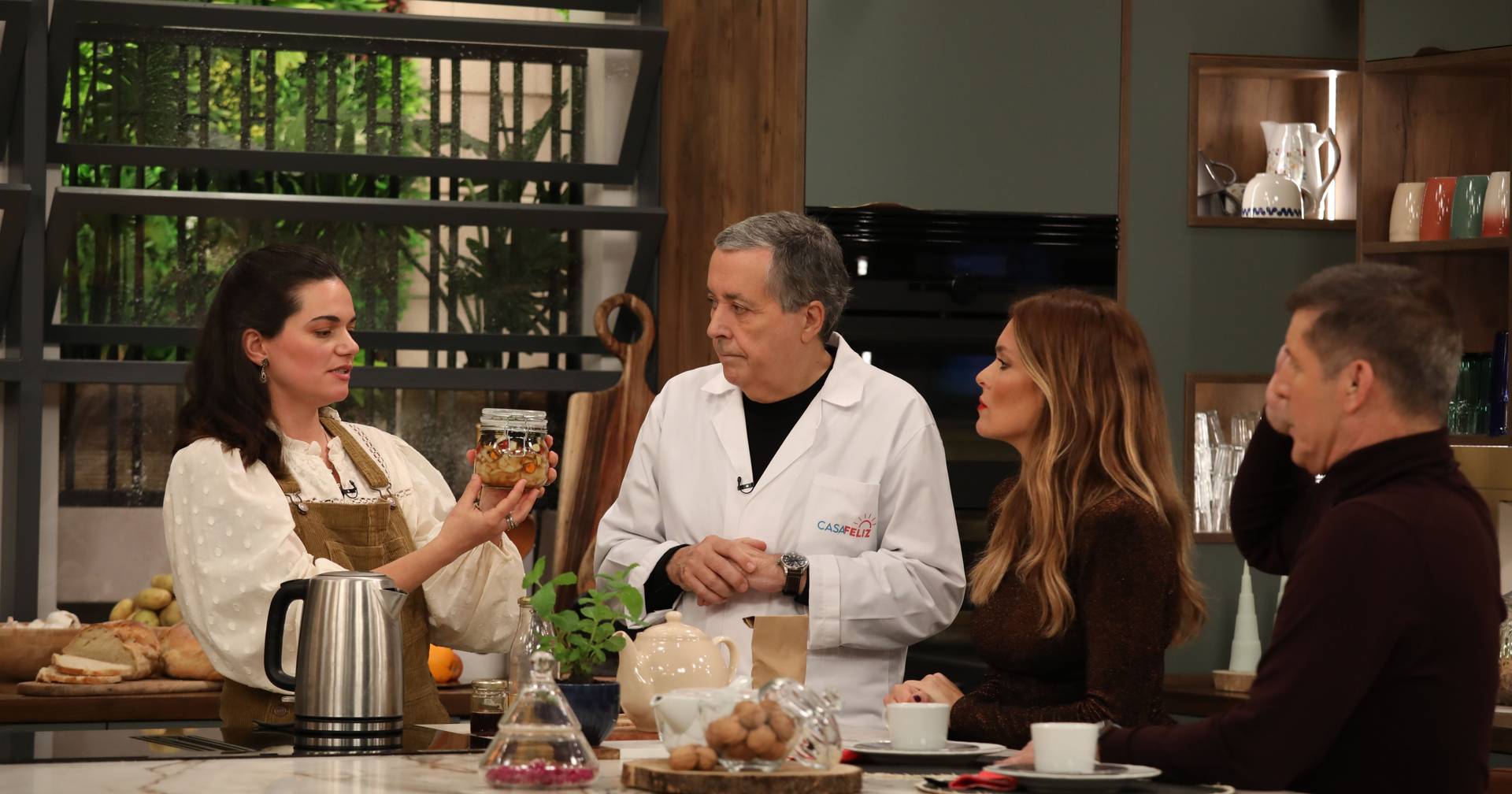 Alivie os sintomas da sinusite com água e sal - Alice da Montanha explica como - SIC