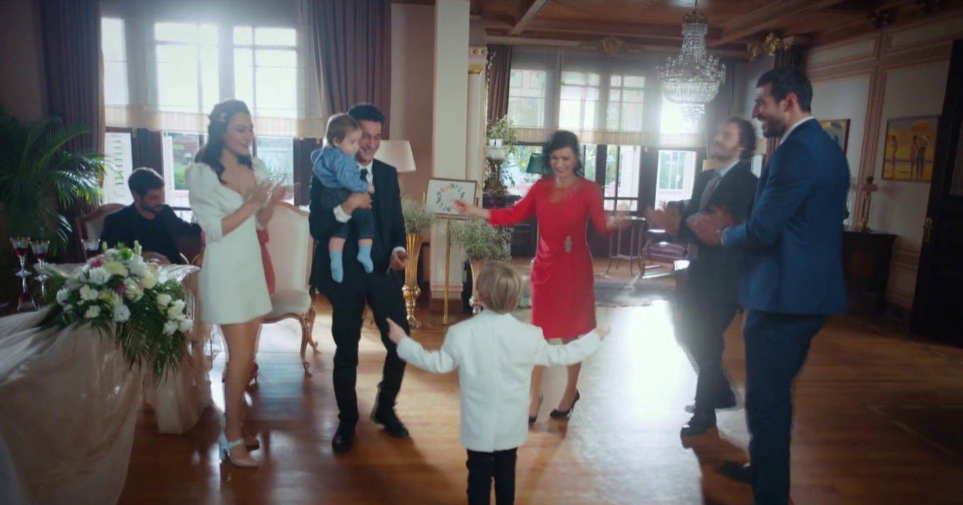 Final de 'Pobre Menino Rico': O destino de cada personagem - SIC