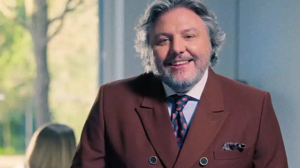 César Mourão estraga momento bonito em família: "O que vem a ser isto ...