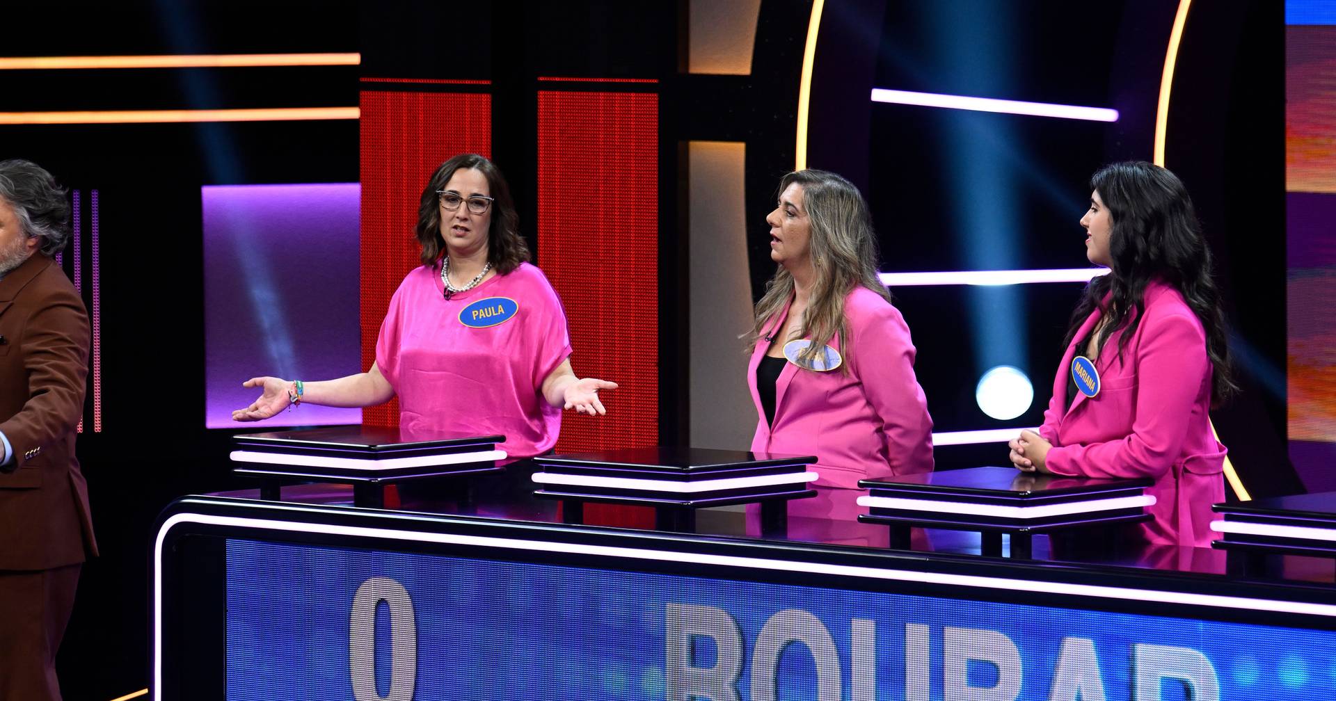 No 'Family Feud - Tudo em Família' nem tudo o que fica pendurado é ...