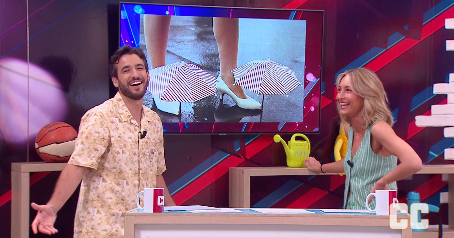 Ridículo! Apresentadores do Curto Circuito fazem a lista das invenções ...