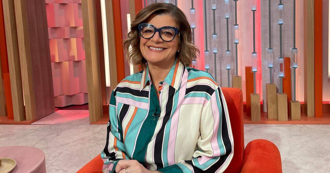 Transformação radical: Júlia Pinheiro mostra-se loira! Veja as imagens ...