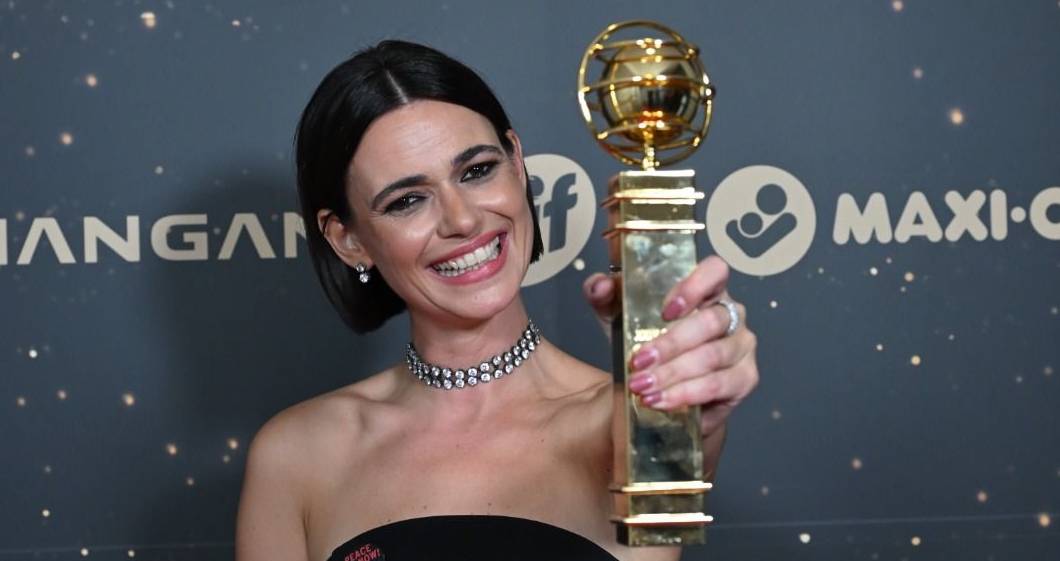 Joana Santos conquista Globo de Ouro para Melhor Atriz de Cinema e lembra Gaza: "O prémio é meu ...