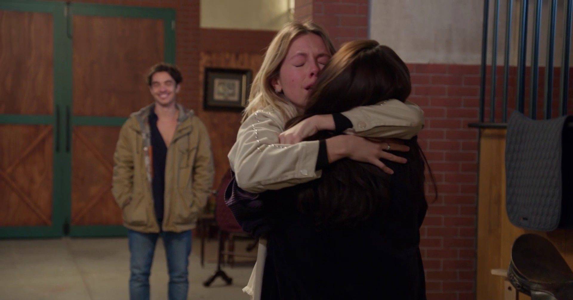 Teresinha e Sofia têm reencontro emocionante: "Não acredito!" - SIC