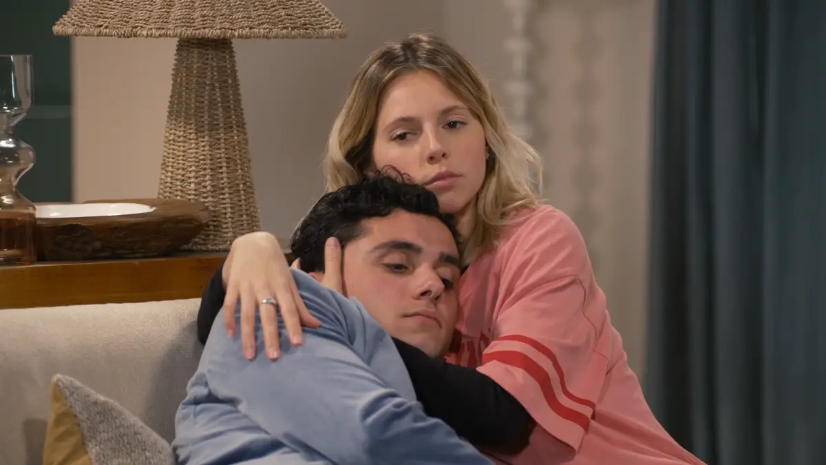 Teresinha conforta Bernardo como nunca a viu: “Somos a família um do outro” - SIC