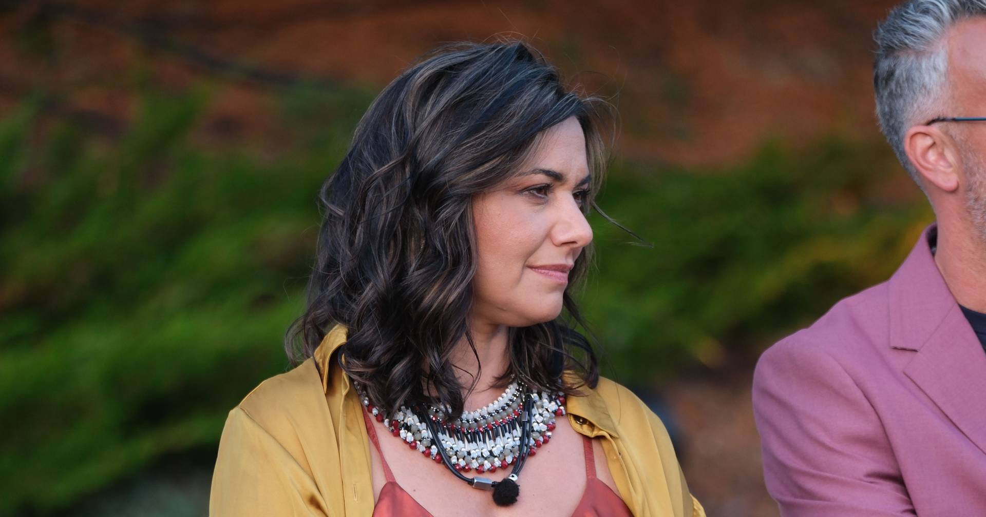 Daniela conhece Ricardo e há um detalhe que salta logo à vista: "É muito branco..." - SIC