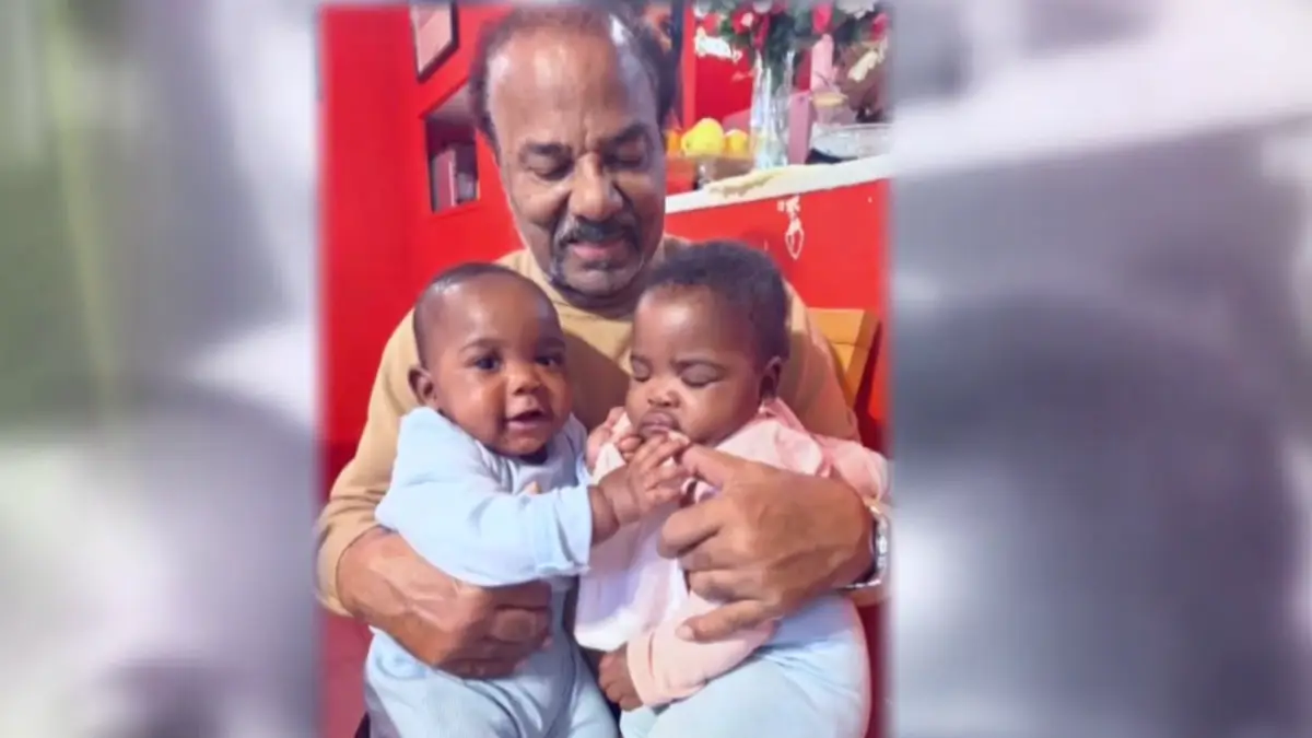 Exclusivo! Aos 83 anos, Bonga revela que voltou a ser pai de gémeos - SIC