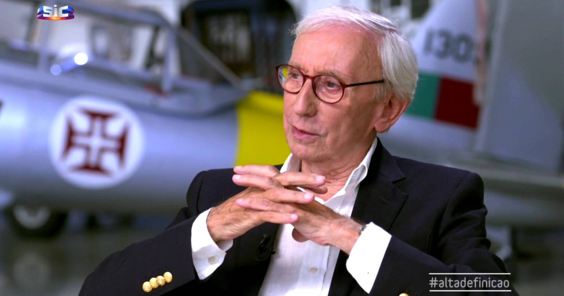 Júlio Isidro lembra infância: "Nascer rico e aos 10 anos não sair de ...