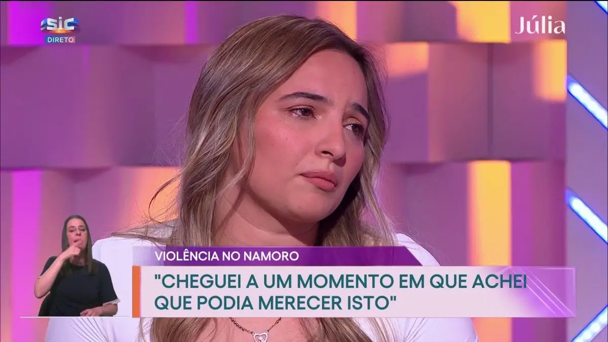 Violência no namoro: "Será que fiz alguma coisa para merecer isto?" - SIC