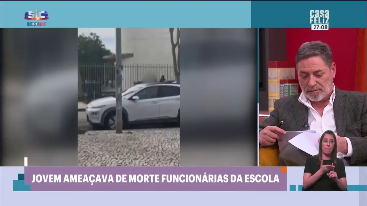 Estudante escondia arma num canteiro e ameaçava funcionárias de morte - SIC