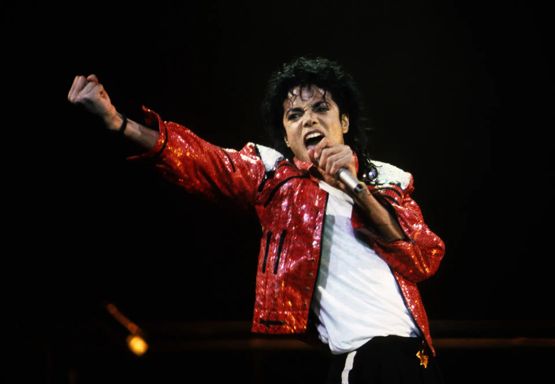 Do génio à polémica: o que é real no filme 'Michael'? - SIC