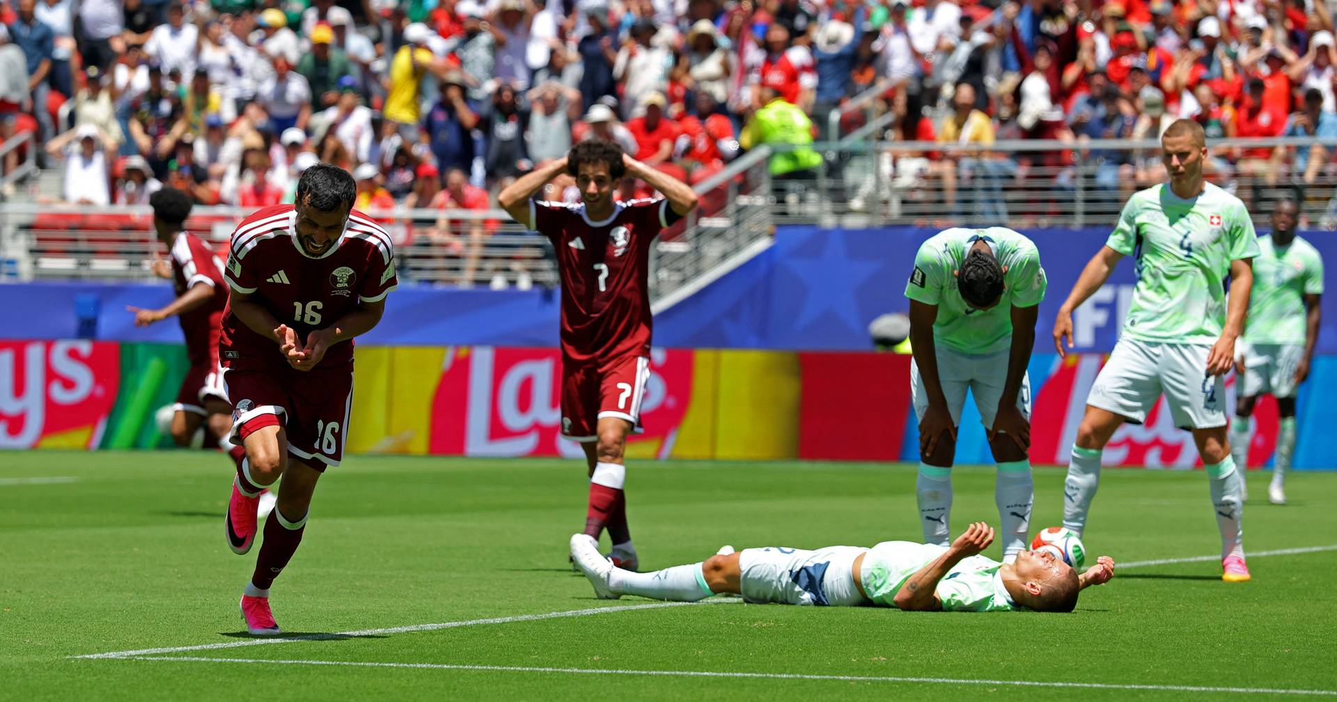 Veja aqui os golos do empate entre Suíça e Qatar - SIC