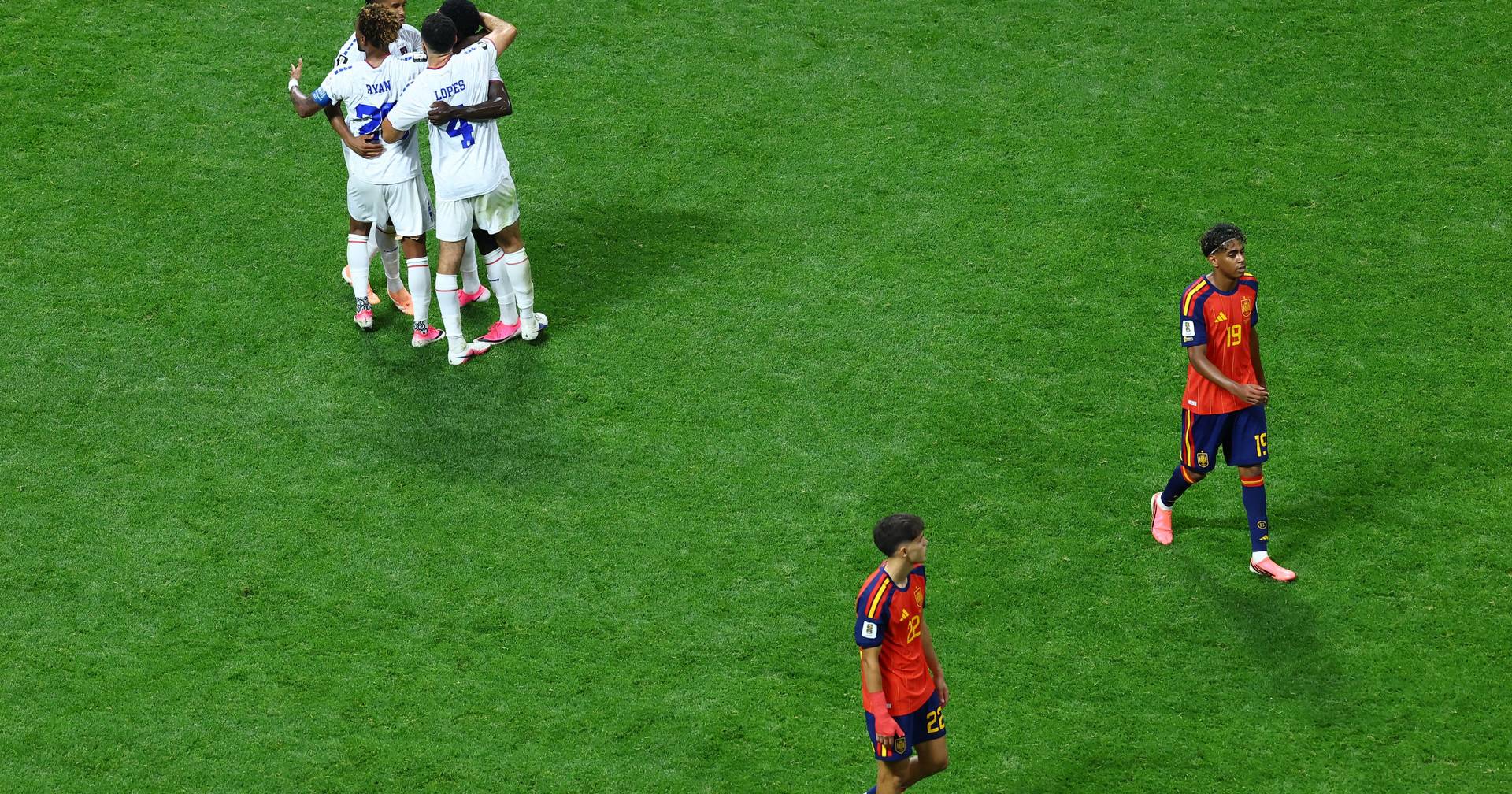 Veja o resumo do empate entre Espanha e Cabo Verde - SIC