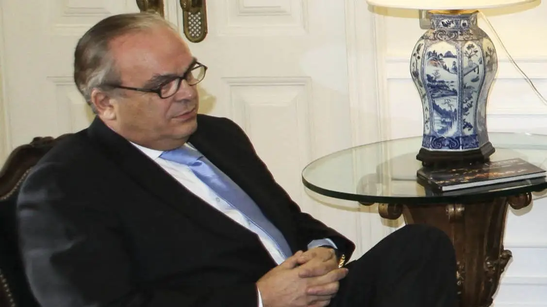 Morreu José Lello - SIC Notícias