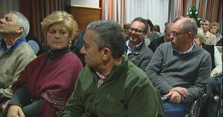 Lesados do BES falam em dia histórico - SIC Notícias