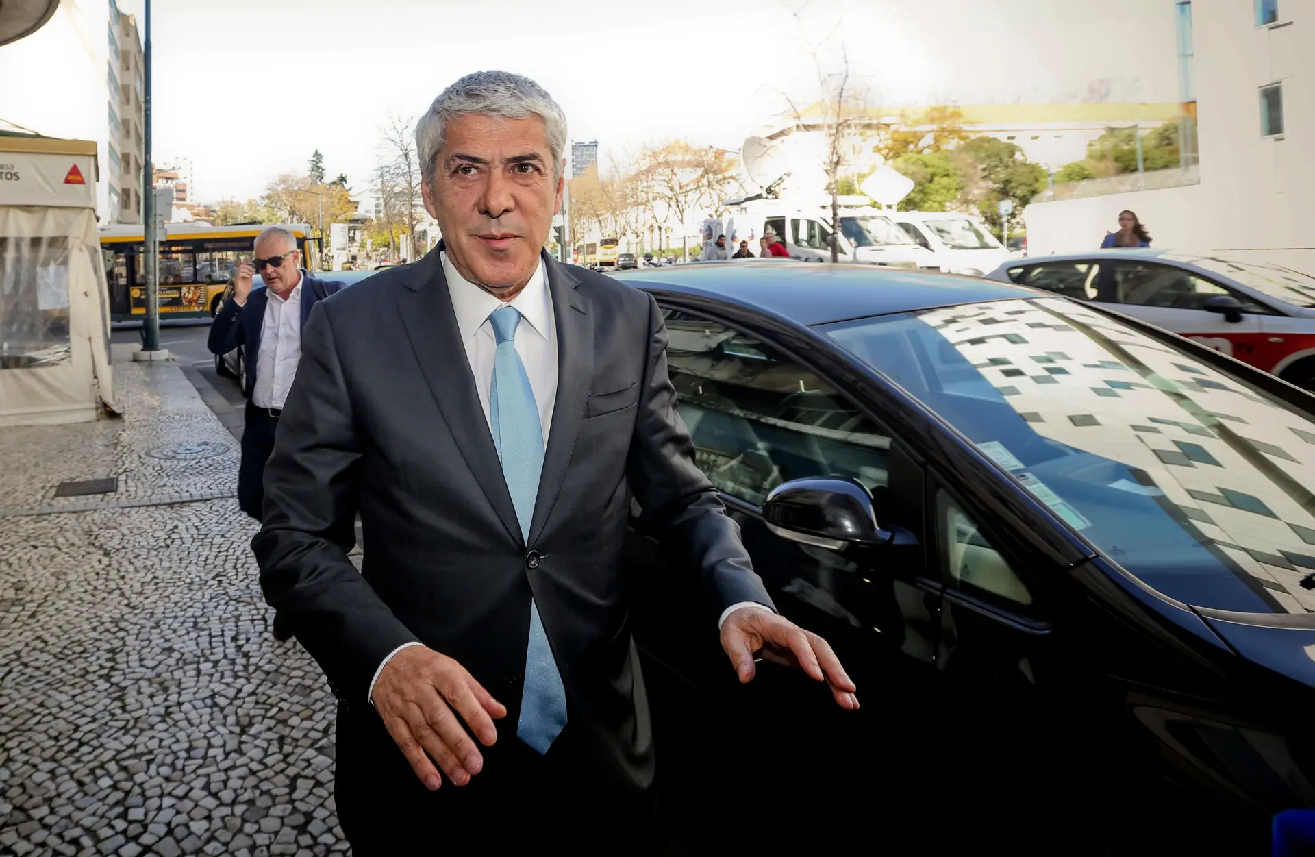 3ª parte: Como Sócrates e Santos Silva transferiram o dinheiro da Suíça ...