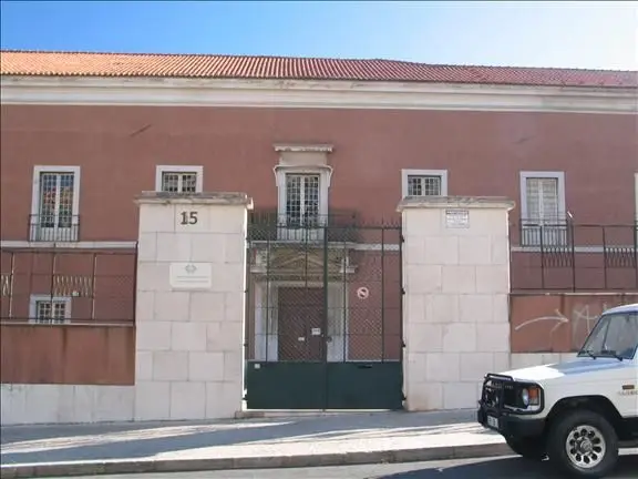 Palácio Calheta é "casa" do MUDE até fevereiro - SIC Notícias