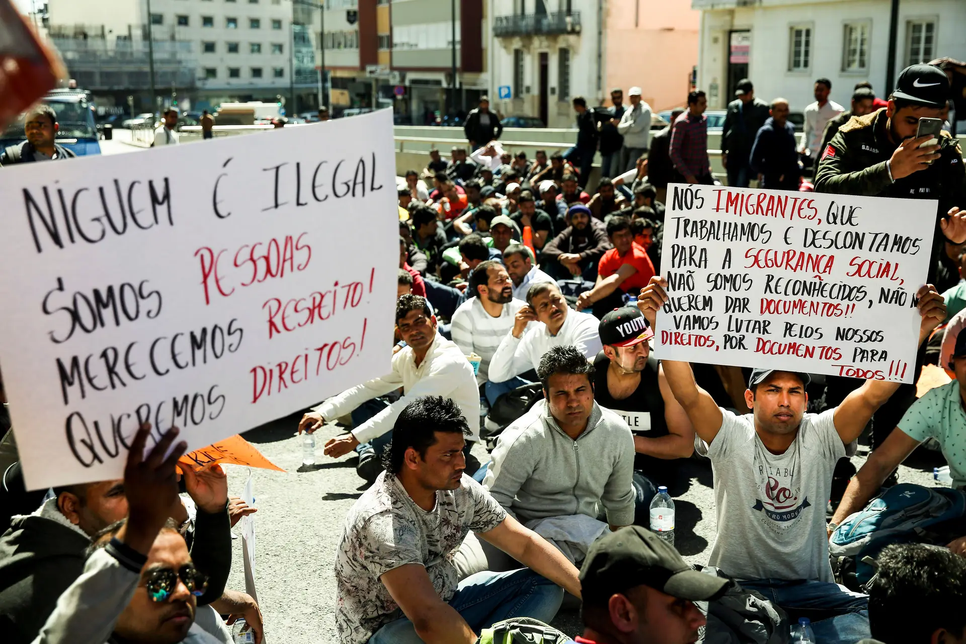 Número de imigrantes em Portugal chega aos 500 mil pela primeira vez ...