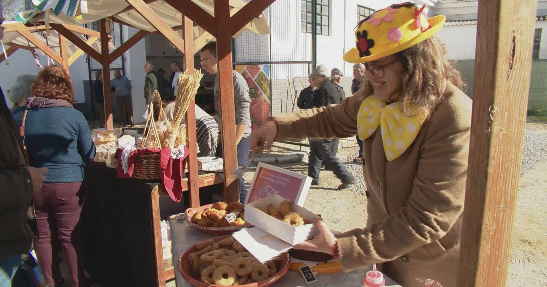Filhós de cabrela, bêbedo ou brinhol, os doces de Carnaval de Montemor ...