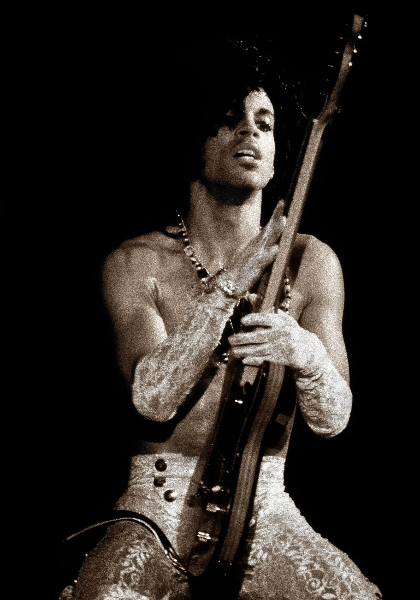 Biografia de Prince lançada a 29 de outubro - SIC Notícias