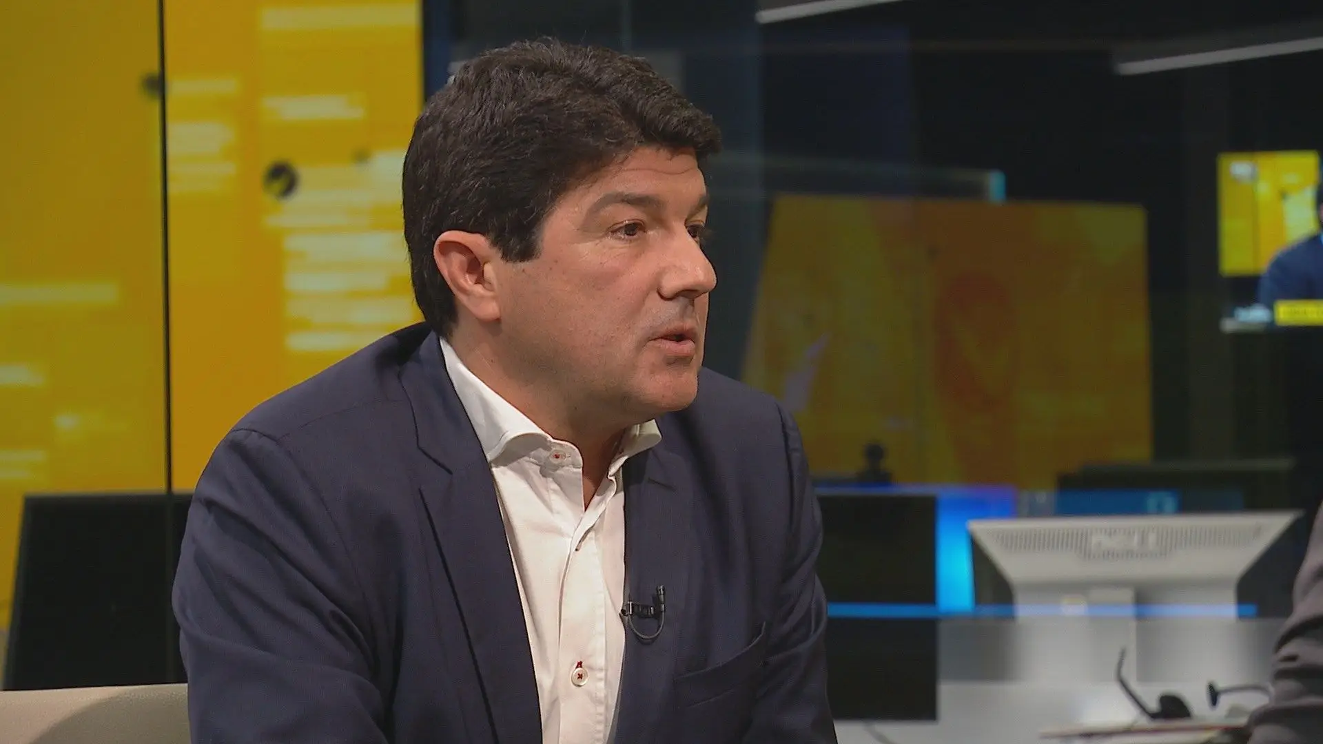 Quem é Luís Bernardo? "Alguém muito polémico que andou sempre na órbita ...