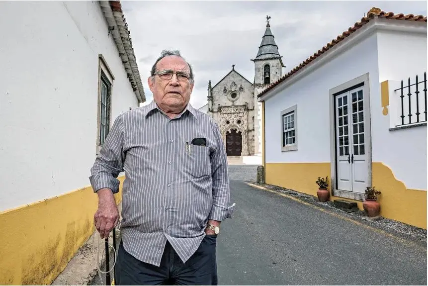 Morreu o coronel Manuel Costa Braz - SIC Notícias