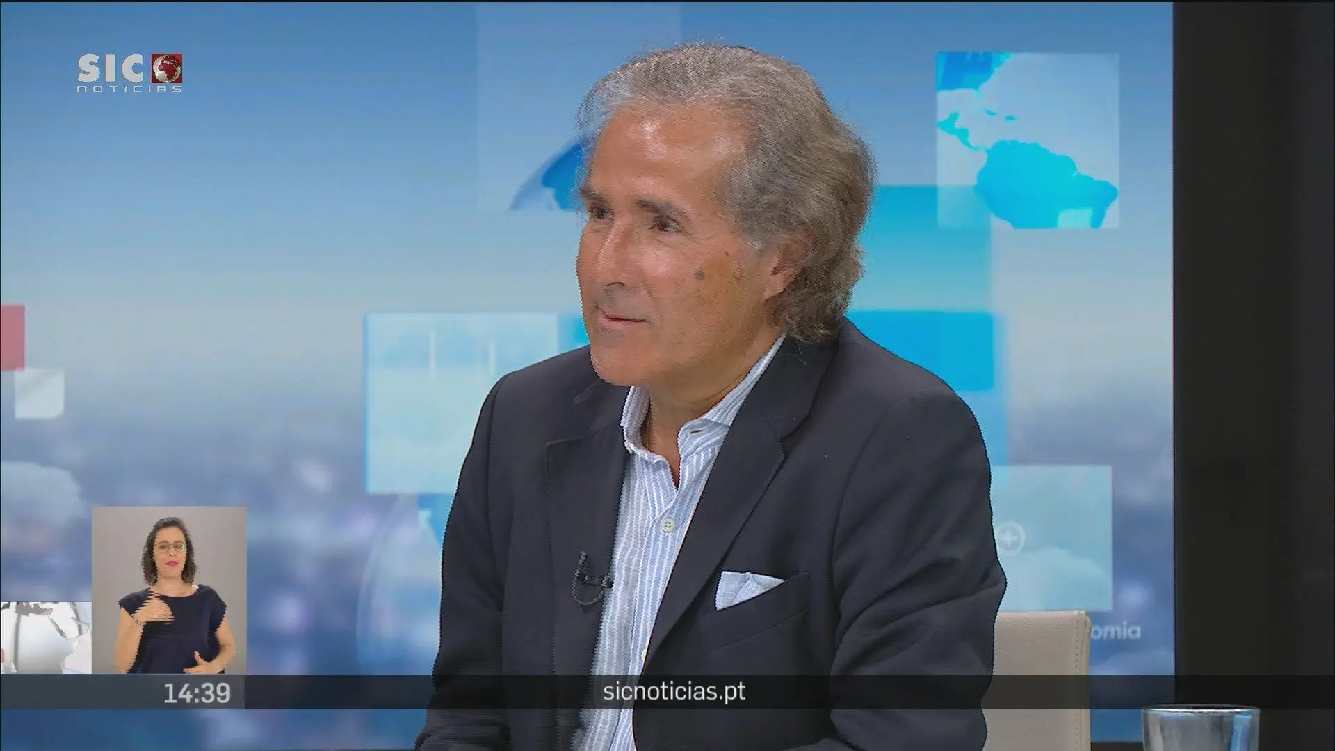 Leste/Oeste com Nuno Rogeiro - SIC Notícias