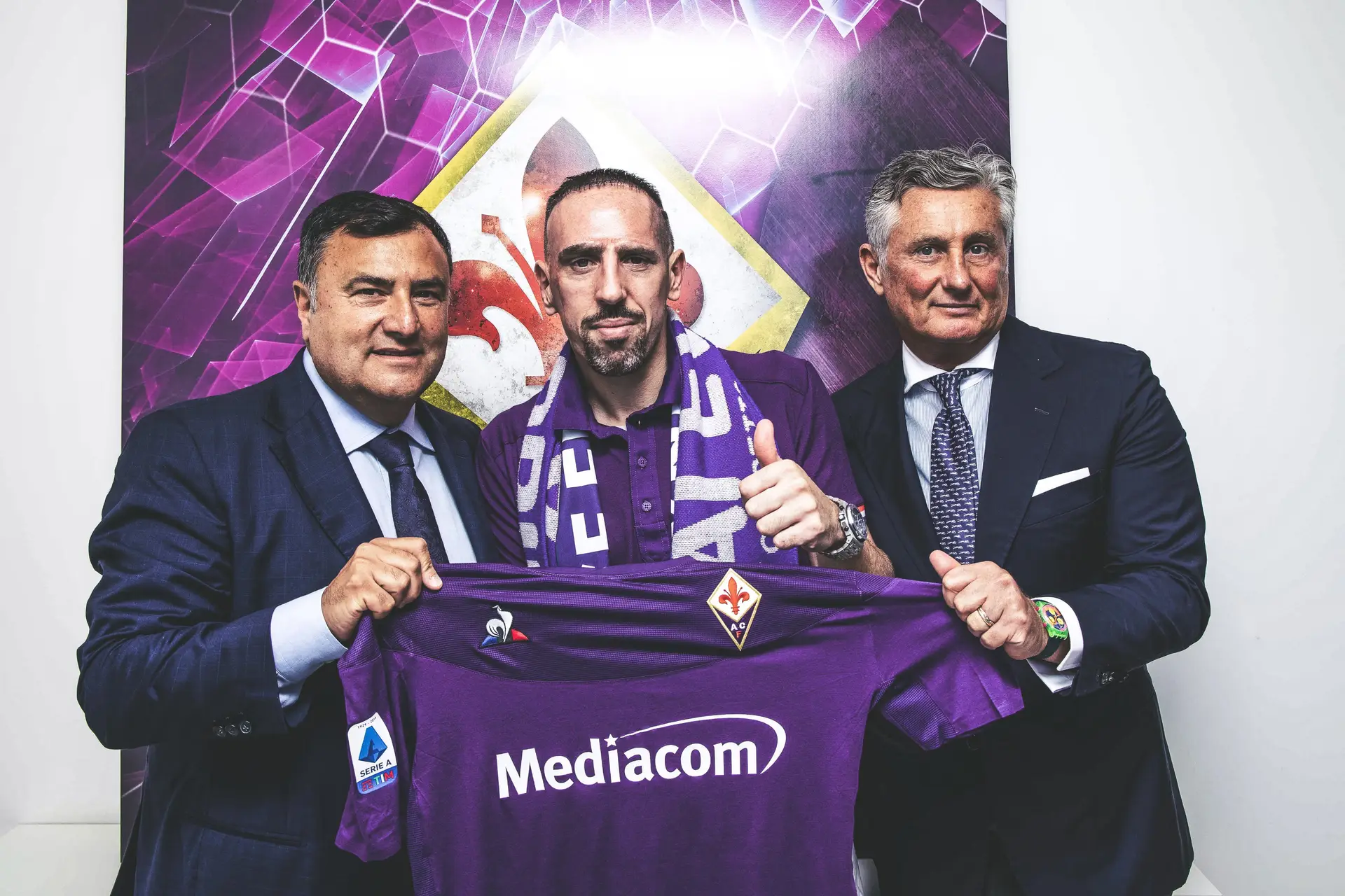 Franck Ribéry assina por dois anos com a Fiorentina - SIC Notícias