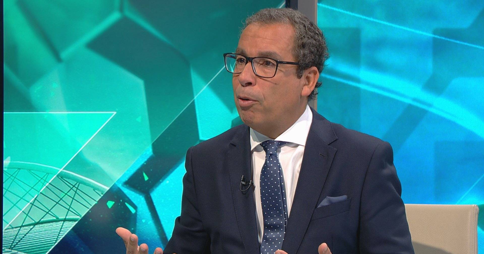“Silas tem um grande potencial como treinador” - SIC Notícias