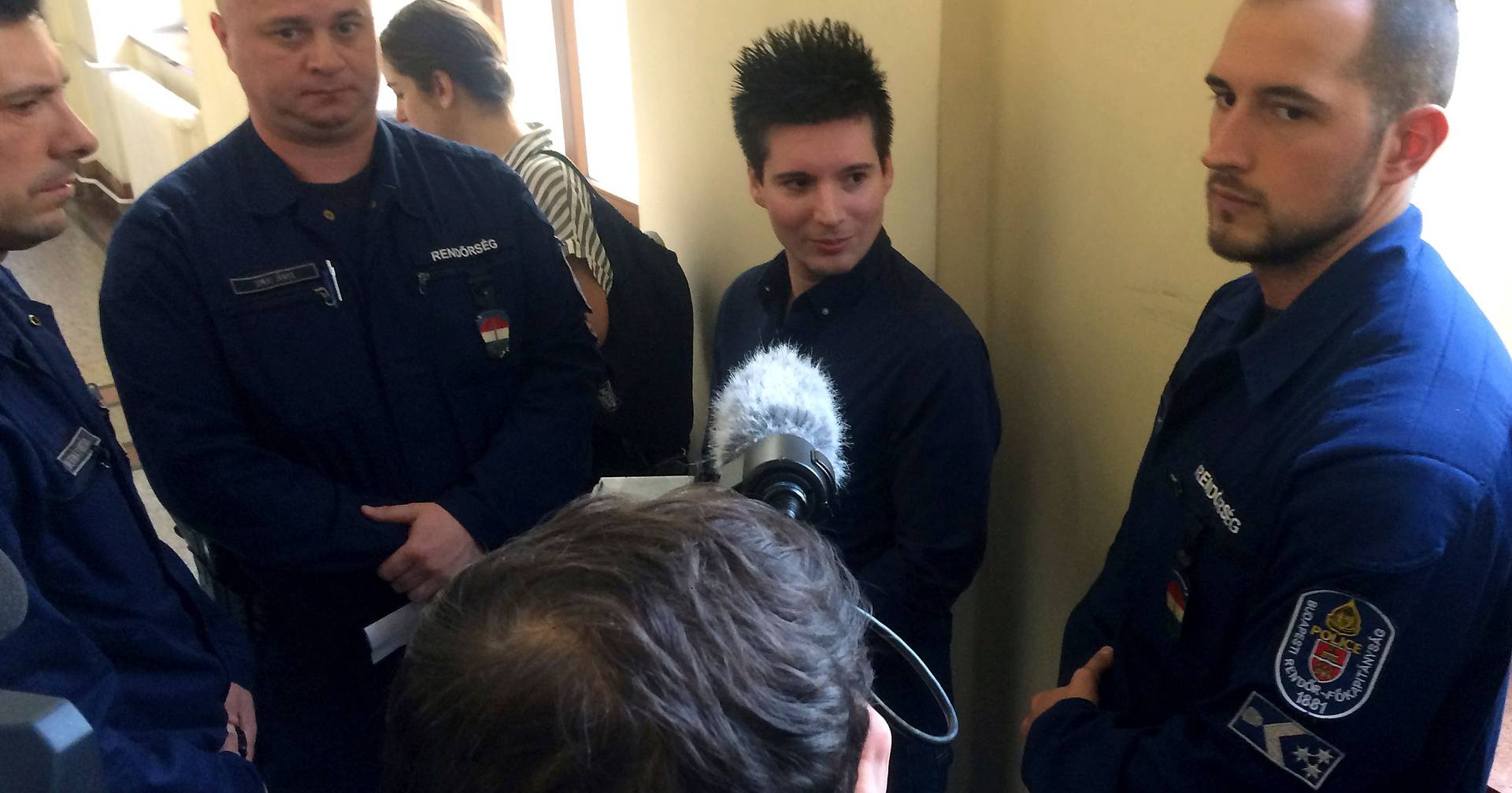 Juíza muda qualificação jurídica de crimes no caso de Rui Pinto - SIC ...