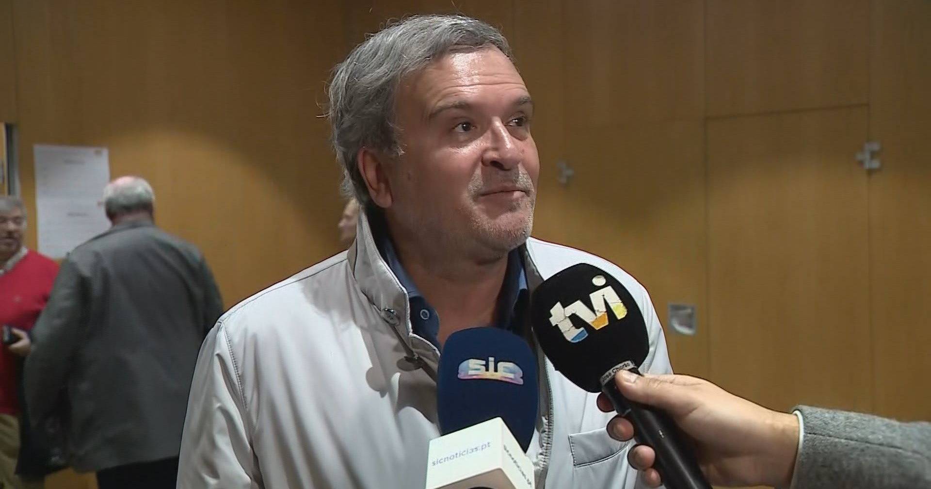 Miguel Relvas diz que PSD precisa de uma liderança nova - SIC Notícias