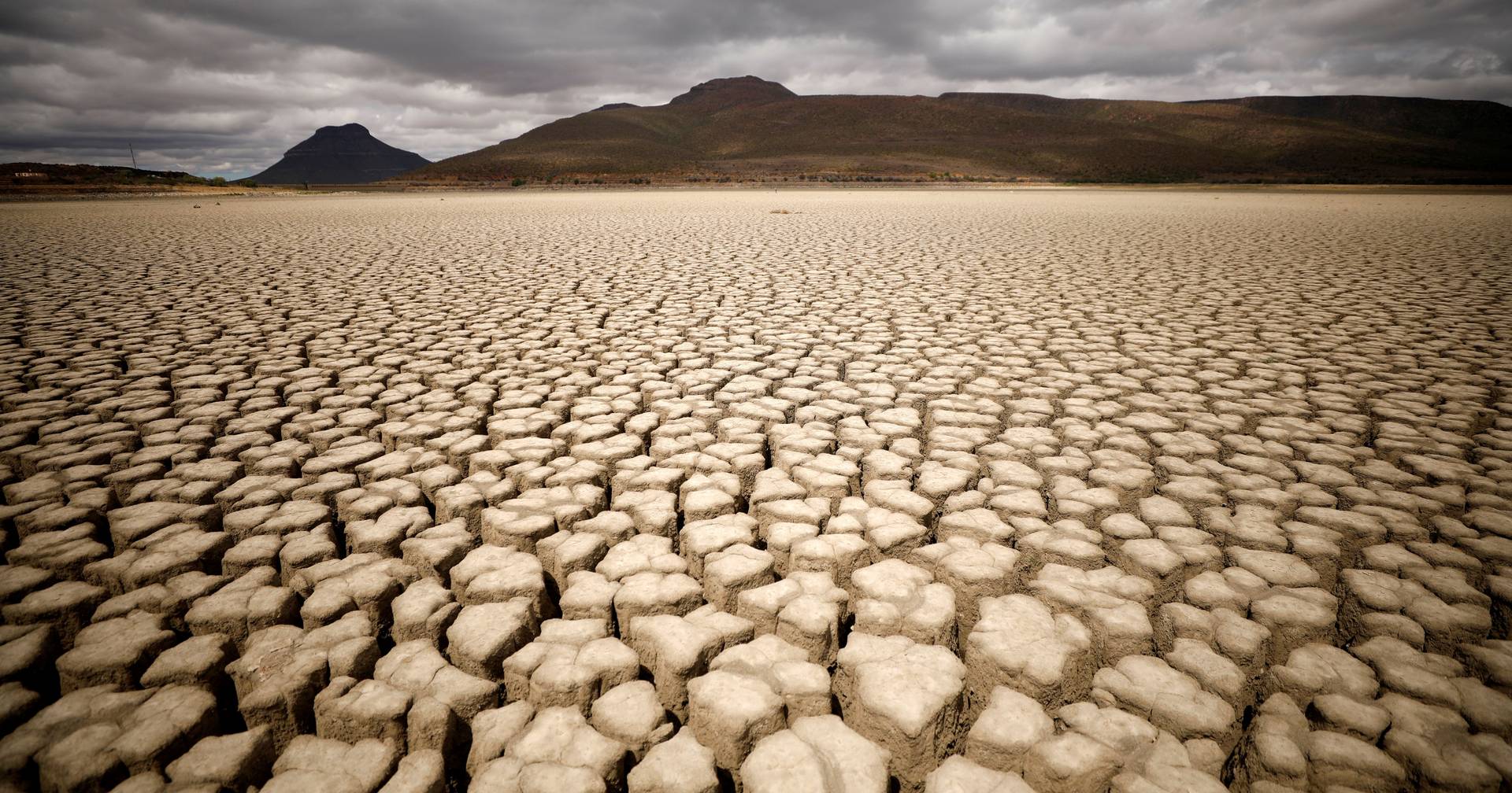 Um planeta cada vez mais seco - SIC Notícias