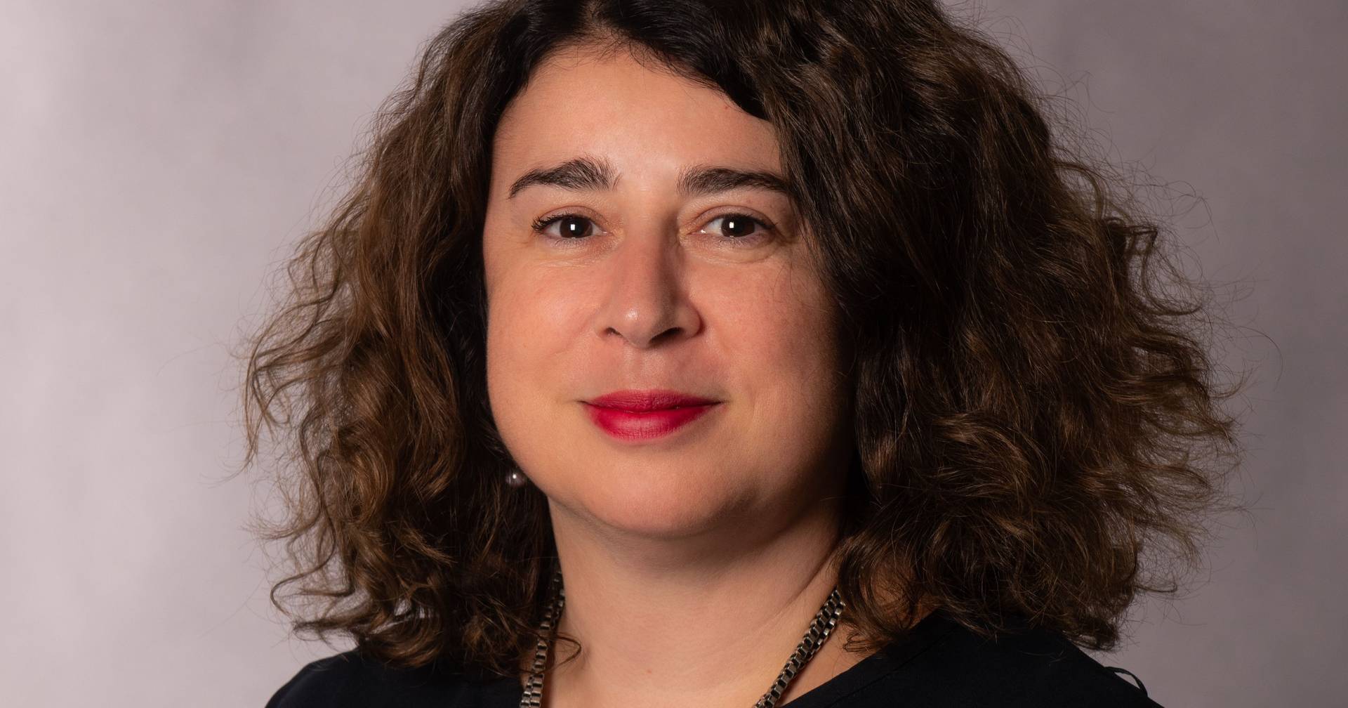 Quem é Alexandra Reis, a secretária de Estado envolta em polémica - SIC ...