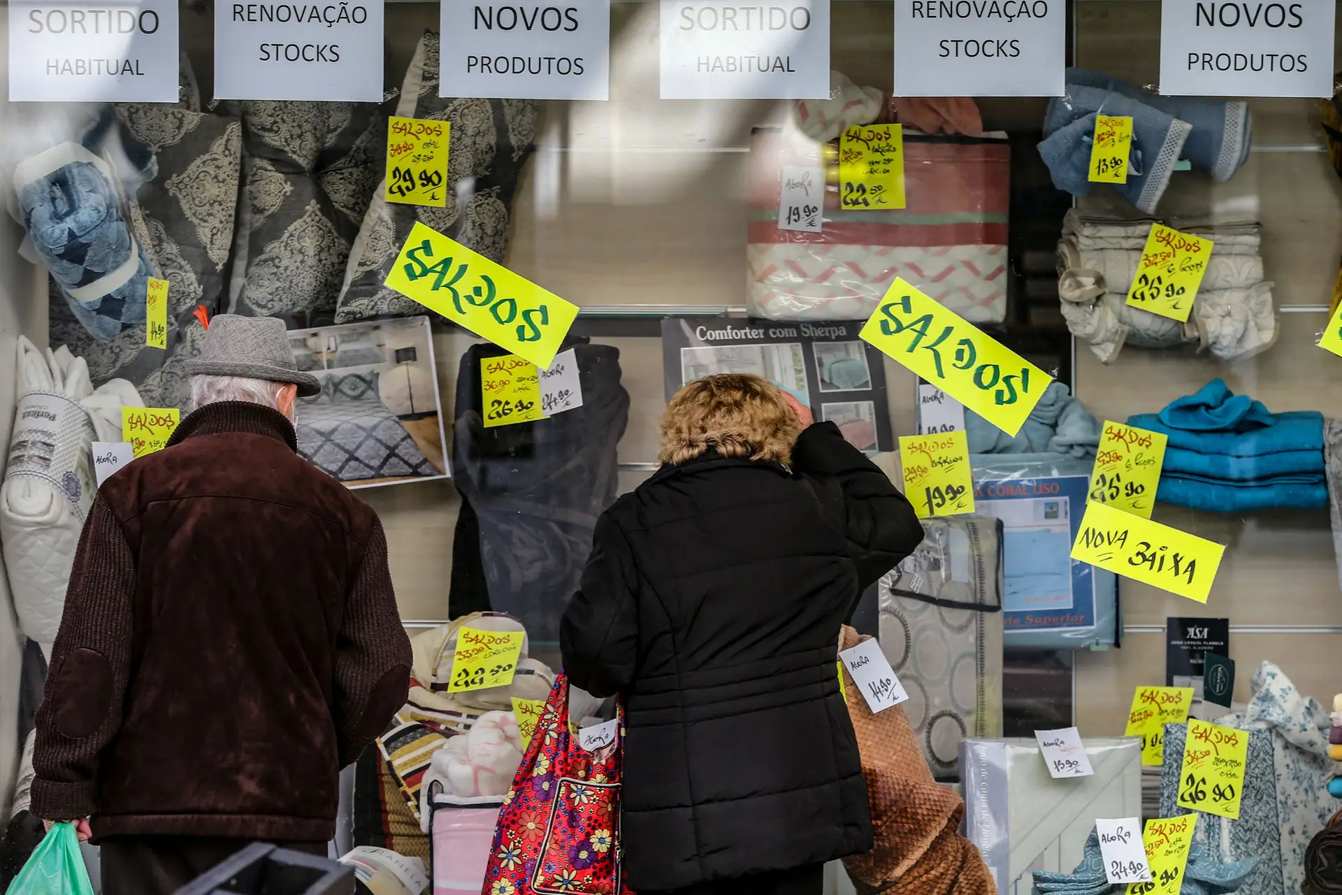 Atividade económica com variação homóloga "muito superior" na 3.ª ...