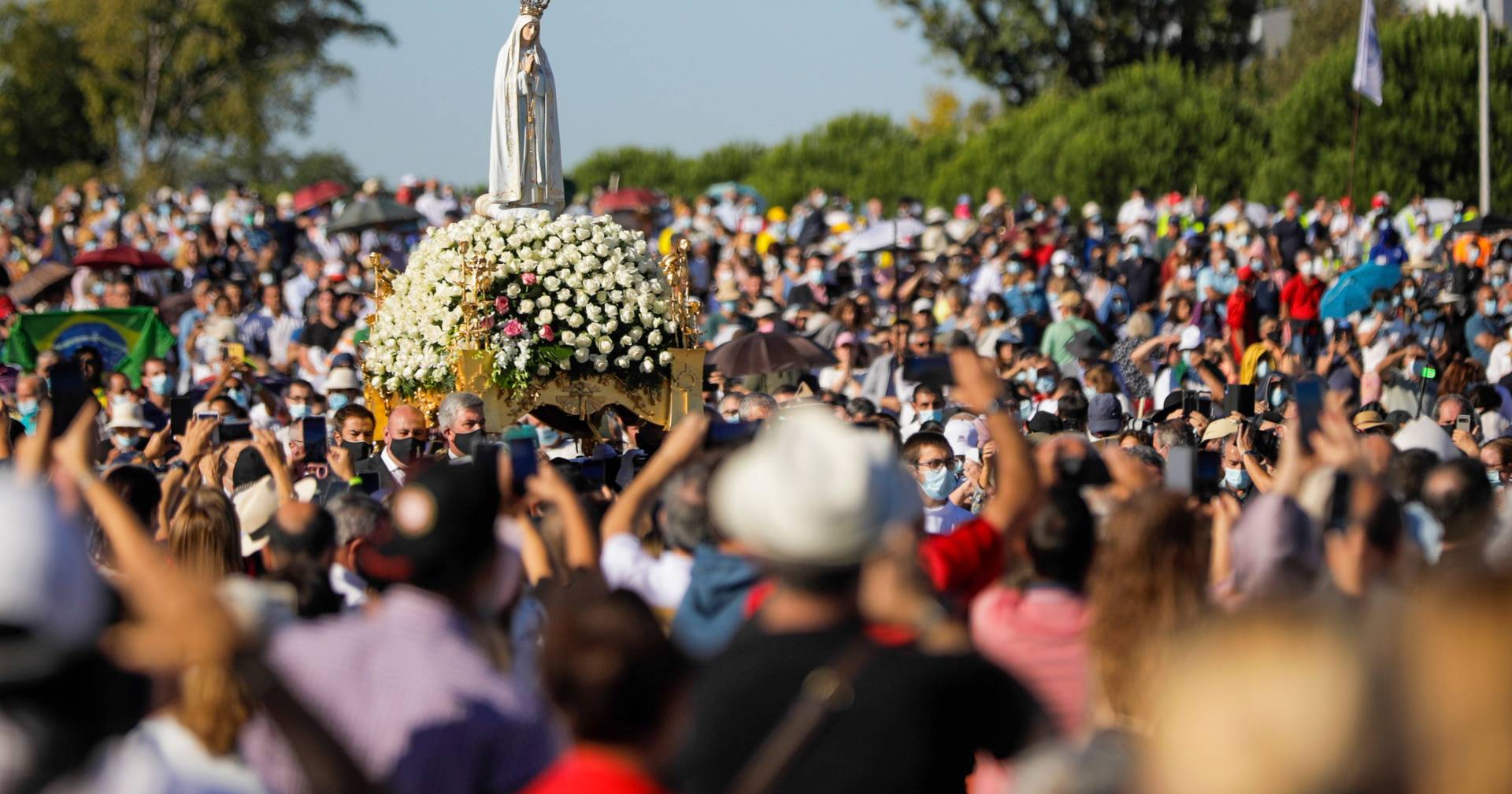 Celebrações em Fátima: oração pelas vítimas da pandemia marca homilia ...