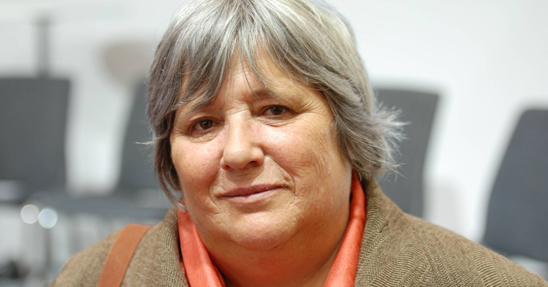 Morreu a poetisa Ana Luísa Amaral - SIC Notícias