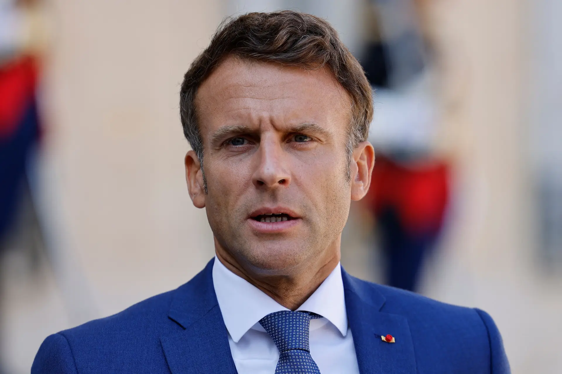 Emmanuel Macron recorda que Isabel II marcou para sempre seu país e o ...