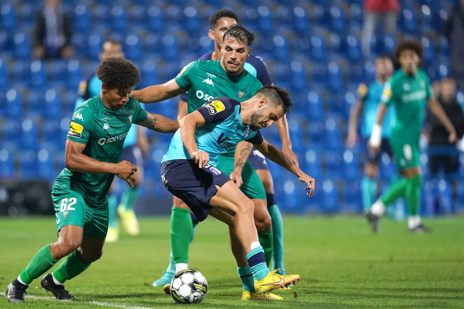 Estoril Praia vence em Vizela e sobe ao oitavo lugar - SIC Notícias