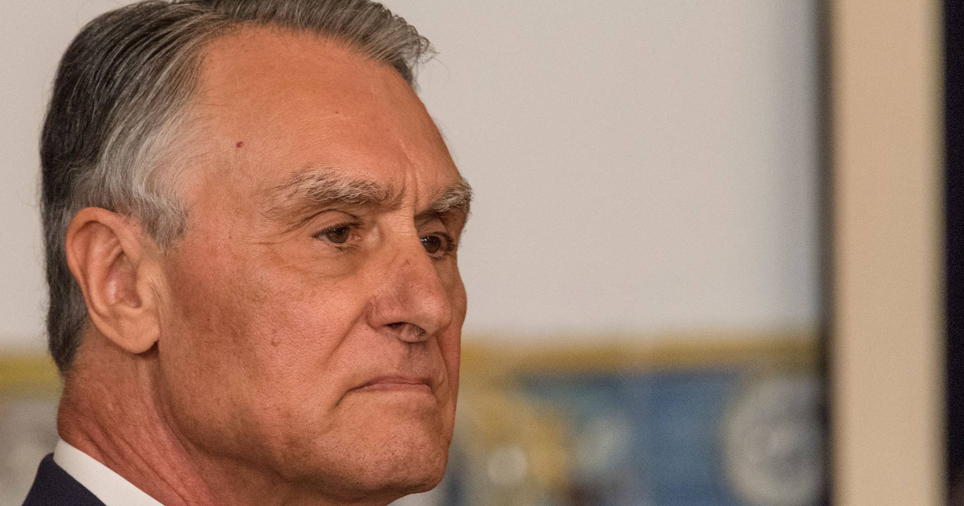Cavaco coloca autoridade de Costa em causa por não ter demitido Pedro ...