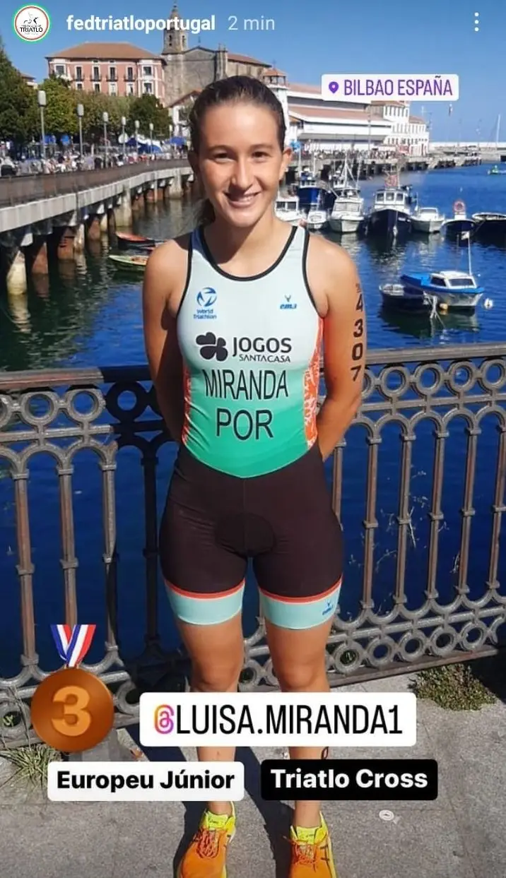 Luísa Miranda medalha de bronze nos Europeus juniores de triatlo crosse - SIC Notícias
